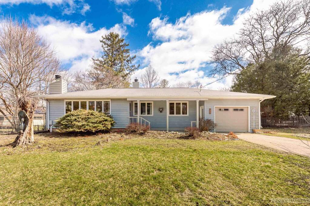 217 Bordner Drive, Madison, WI 53705 | MLS# 1973799 | @properties SE ...