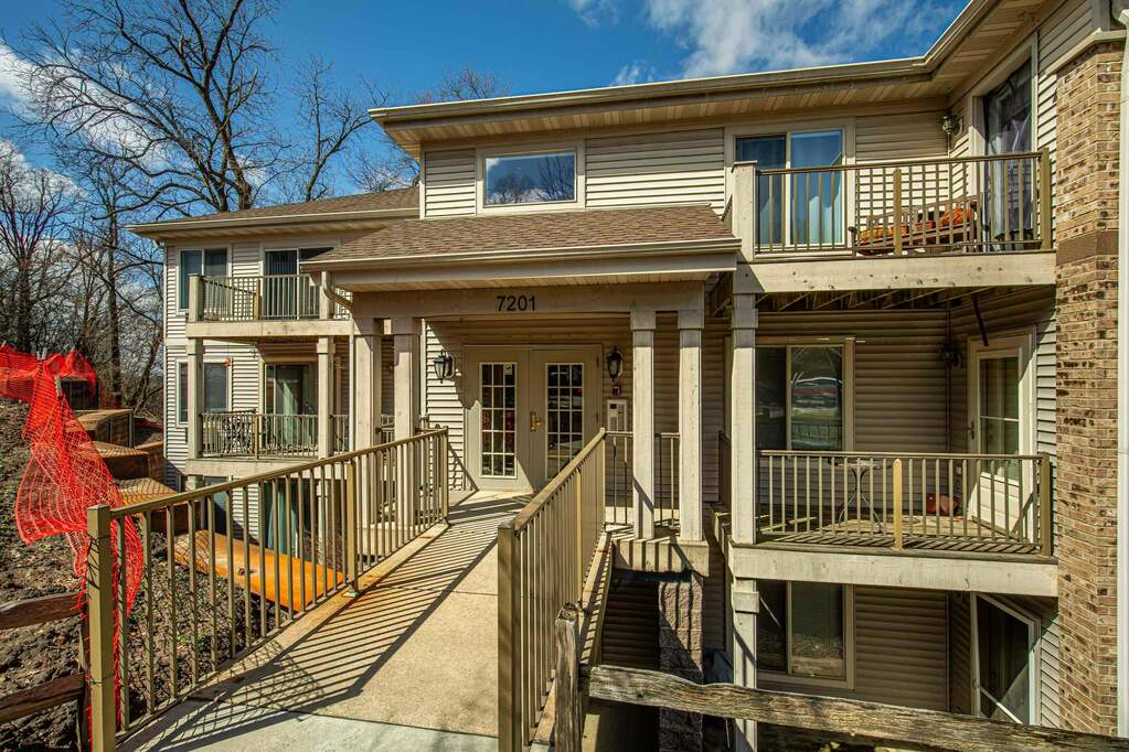7201 Mid Town Road #106, Madison, WI 53719 | MLS# 1974362 | @properties ...