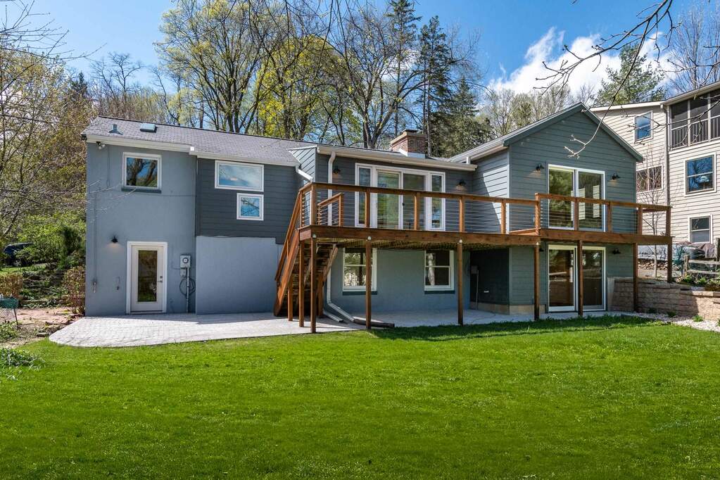 1009 Edgehill Drive, Madison, WI 53705 | MLS# 1975447 | @properties SE ...