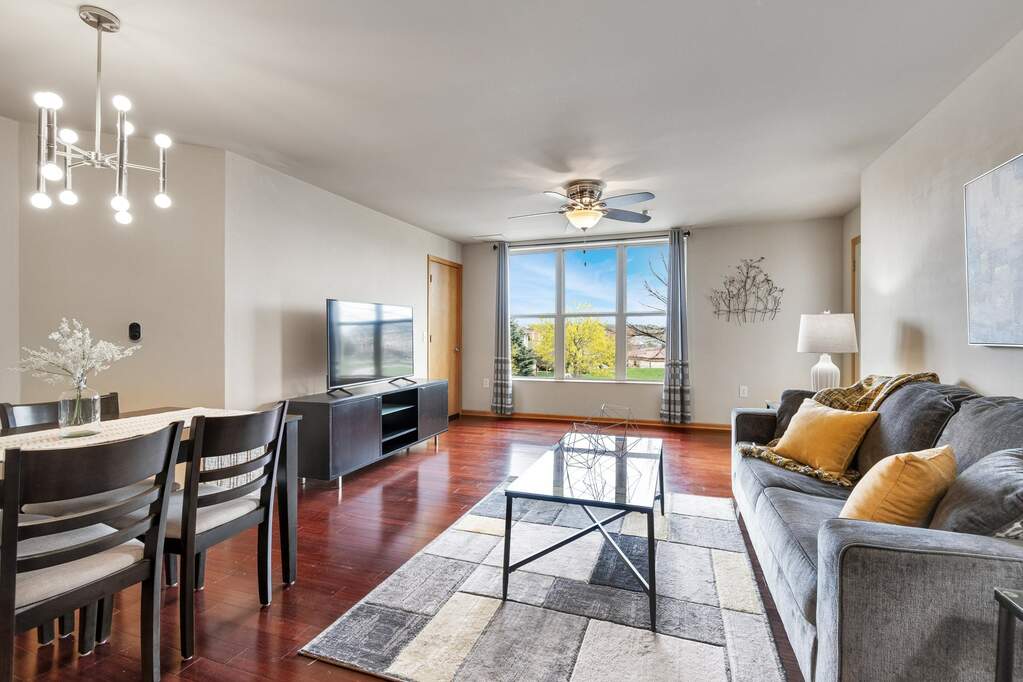8201 Mayo Drive #205, Madison, WI 53719 | MLS# 1975523 | @properties SE ...