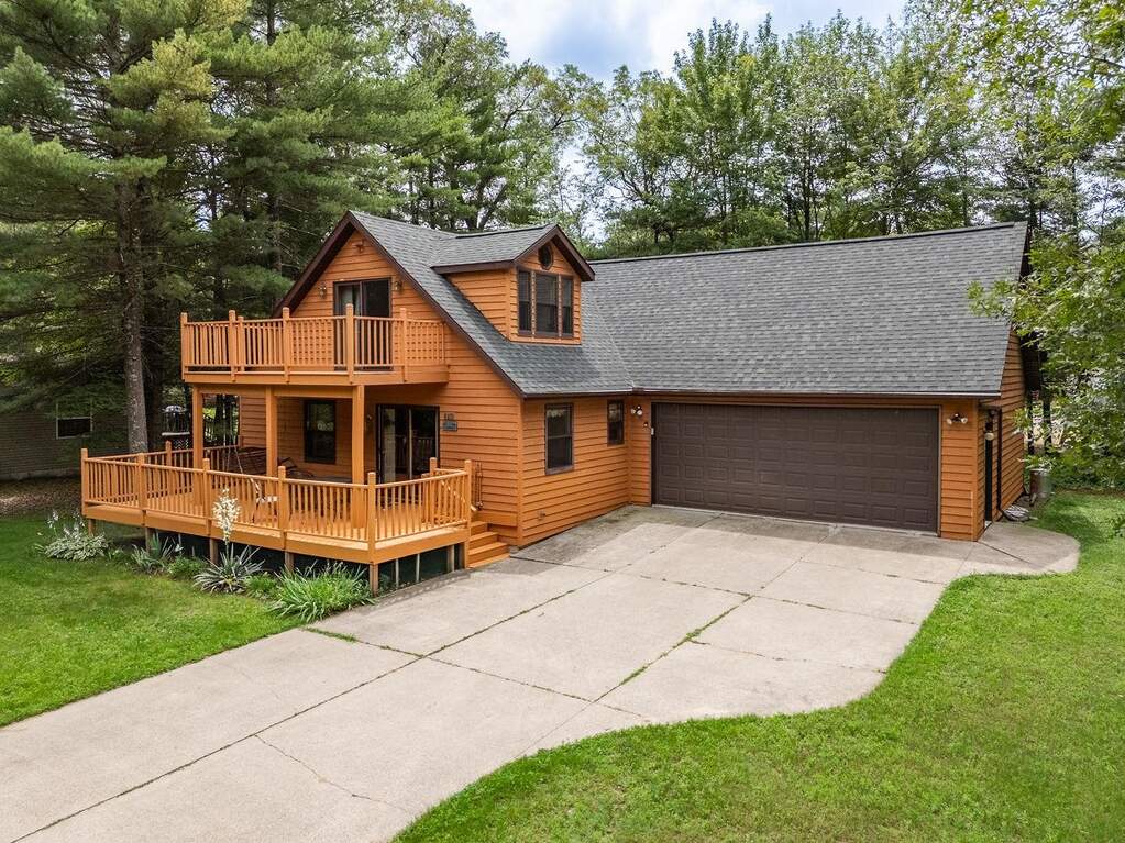 140 Cliffside Drive, Wisconsin Dells, WI 53965 | MLS# 1982128 ...