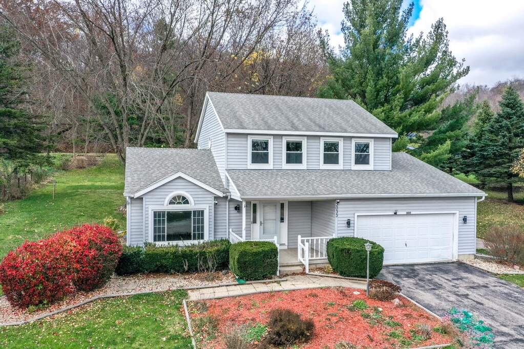3033 Hillside Trail, Cross Plains, WI 53528 | MLS# 1987007 ...