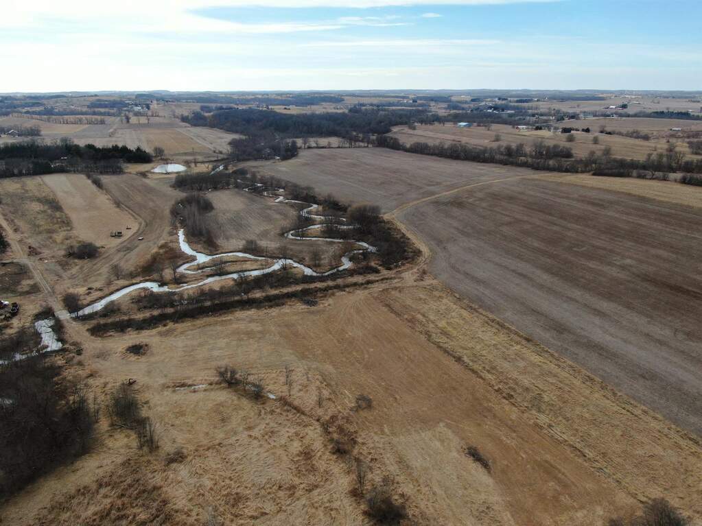 N5413 County Road S, Iron Ridge, WI 53035 | MLS# 1993525 | @properties ...