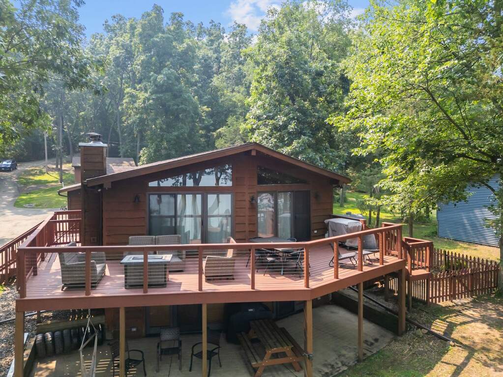 W6220 N Lakeview Drive, Markesan, WI 53946 | MLS# 2007559 | @properties ...