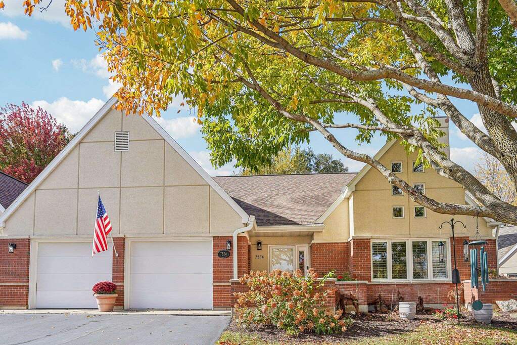 7836 Courtyard Drive, Madison, WI 53719 | MLS# 2011350 | @properties SE ...