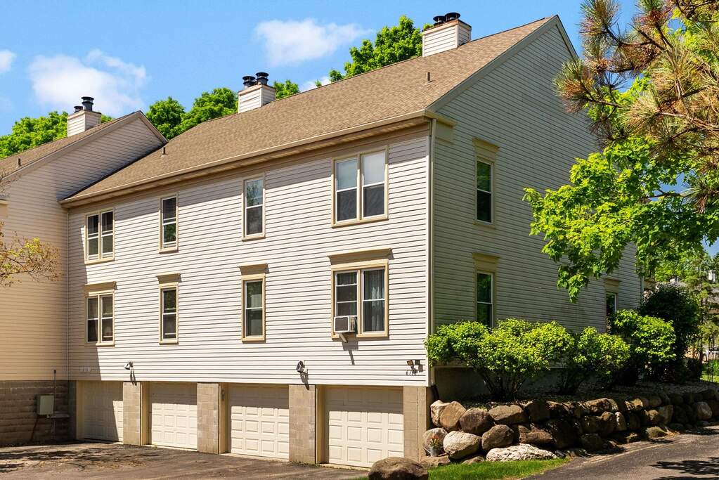 6718 Park Ridge Drive #D, Madison, WI 53719 | MLS# 2023702 ...