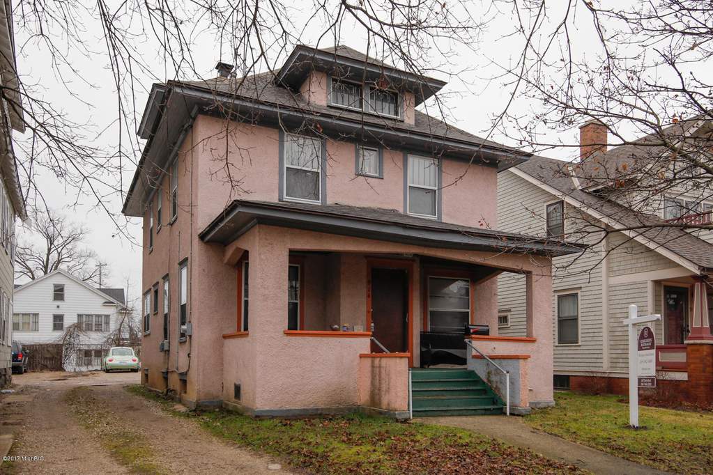 914 W Lovell Street, Kalamazoo, MI 49007 | MLS# 17002255 | @properties ...