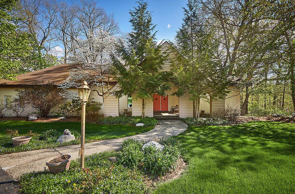 10311 E Rivershore Drive Se, Alto, MI 49302 | MLS# 21020109 ...