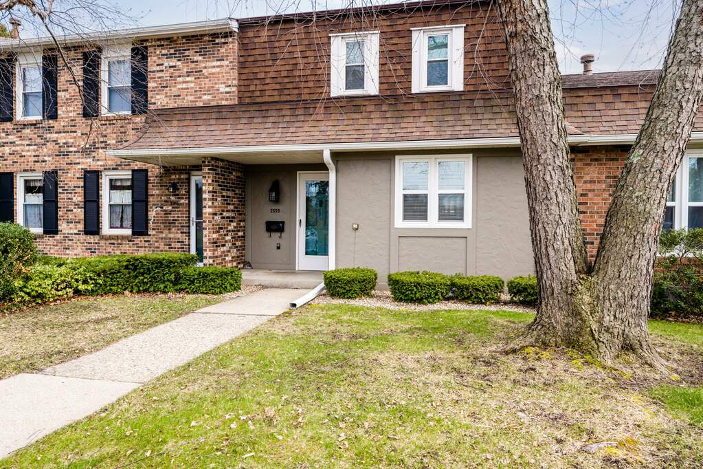 2553 Bristol Terrace, St. Joseph, MI 49085 | MLS# 22011352 ...