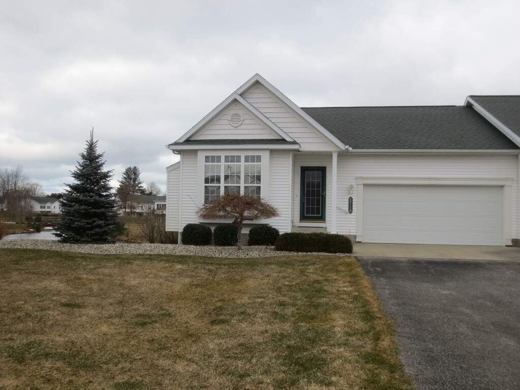 5719 Stillwater Trail, Fruitport, MI 49415 | MLS# 23005288 ...