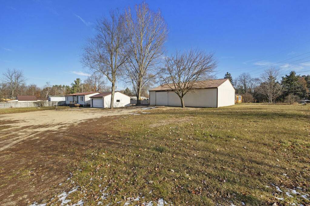 1119 Holly Drive, Stanton, MI 48888 | MLS# 23143785 | @properties SW ...