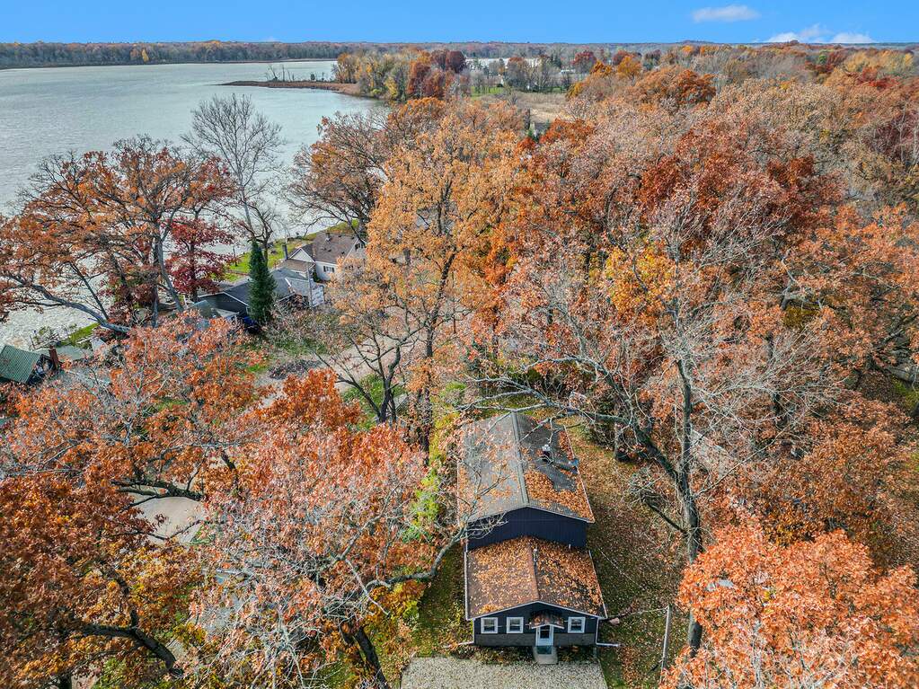 208 Portage Lake Road, Munith, MI 49259 | MLS# 23143864 | @properties ...