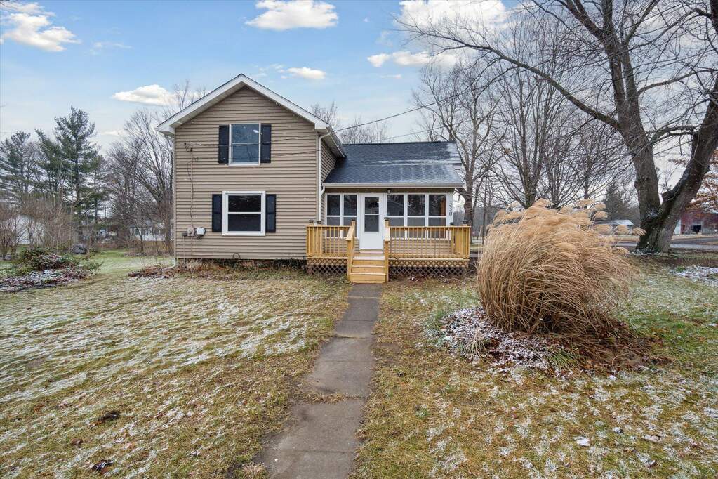 330 E Main, Hanover, MI 49241 | MLS# 23145261 | @properties SW Michigan