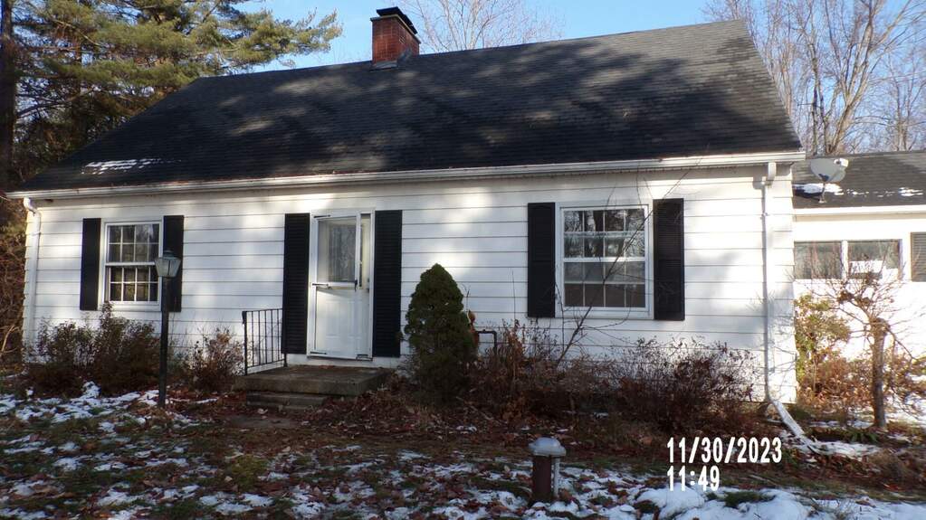 18420 S Fisher Lake Road, Three Rivers, MI 49093 | MLS# 24003961 ...