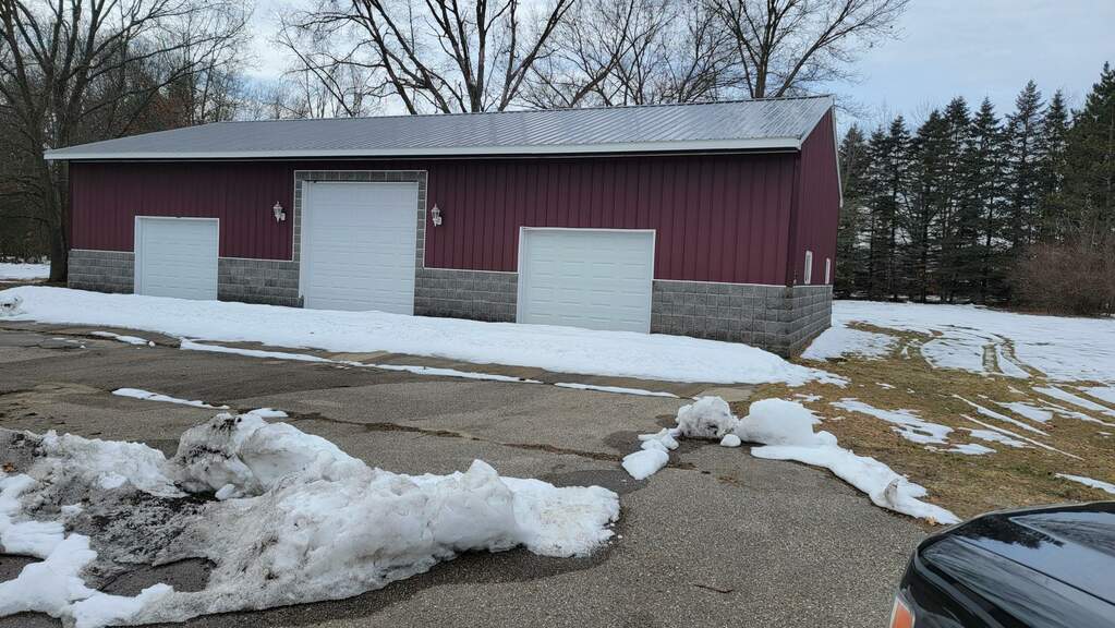 14230 19 Mile Road Ne, Gowen, MI 49326 | MLS# 24007225 | @properties SW ...