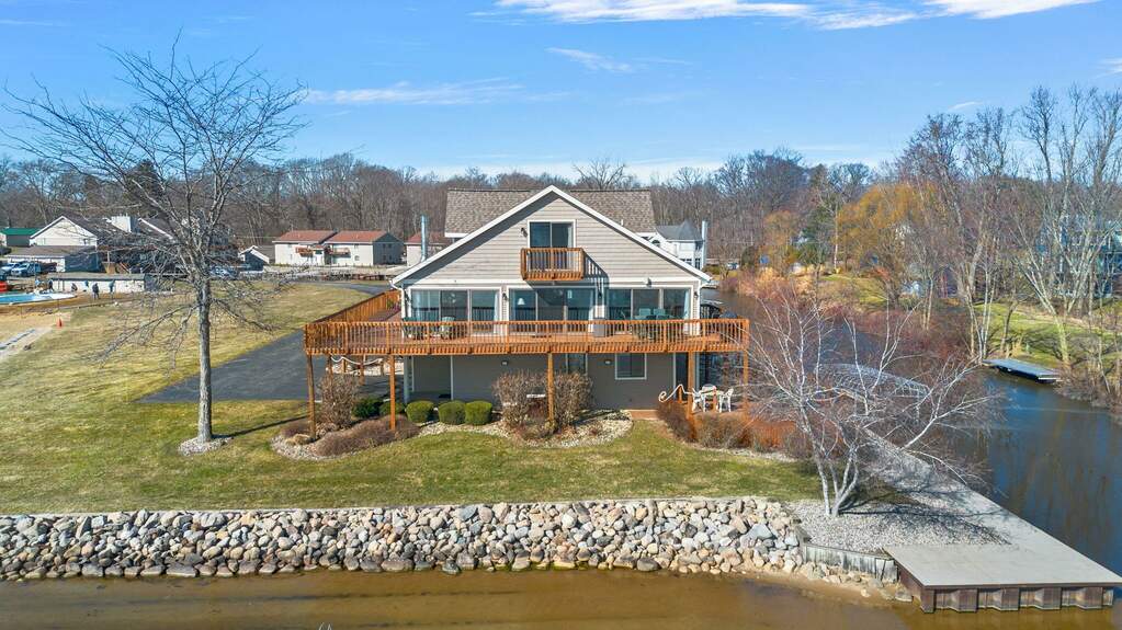 5795 Beech Avenue #30, Coloma, MI 49038 | MLS# 24008795 | @properties ...