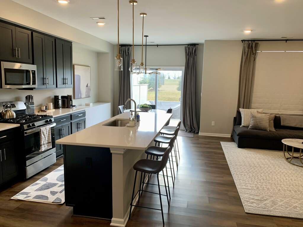 902 Salt Springs Drive, Saline, MI 48176 | MLS# 24009105 | @properties ...