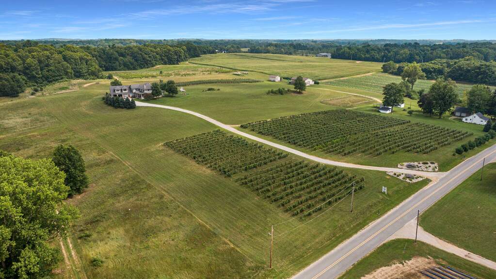 777 Biastock Road, Benton Harbor, MI 49022 | MLS# 24019548 ...