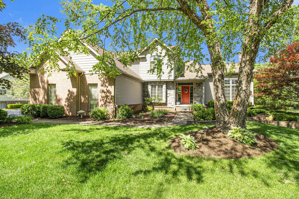 3729 Kipling Circle, Howell, MI 48843 | MLS# 24025819 | @properties SW ...