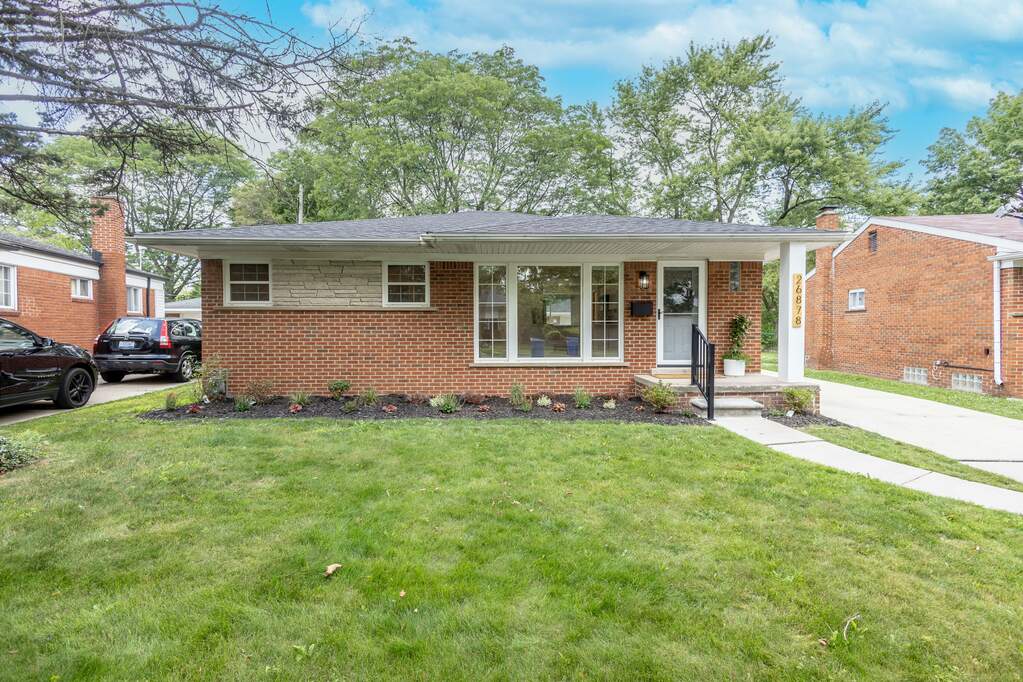 26878 Baldwin Street, Dearborn Heights, MI 48127 | MLS# 24032592 ...
