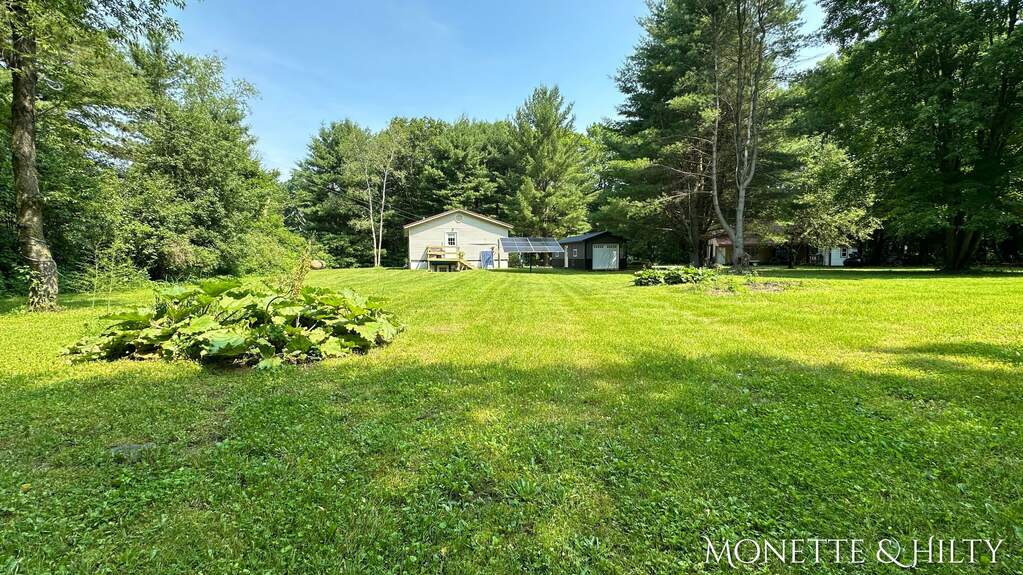 7185 Roosevelt Road, Holton, MI 49425 | MLS# 24033129 | @properties SW ...