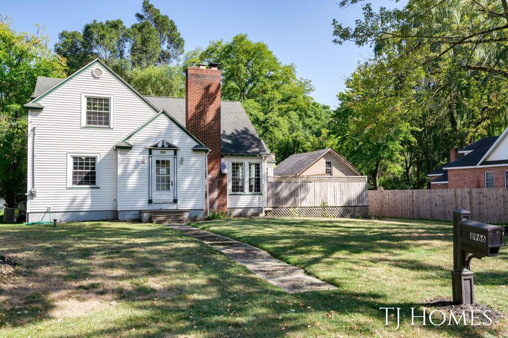 8966 Holton-duck Lake Road, Holton, MI 49425 | MLS# 25048302 ...