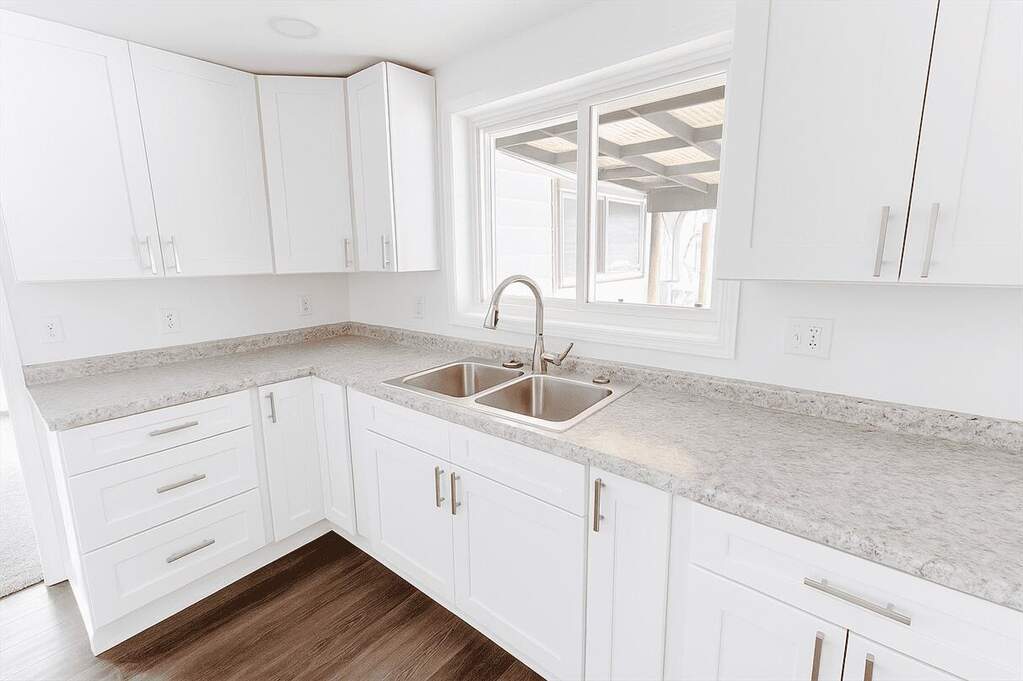 31195 Merriman Place, Romulus, MI 48174 | MLS# 25057596 | @properties ...