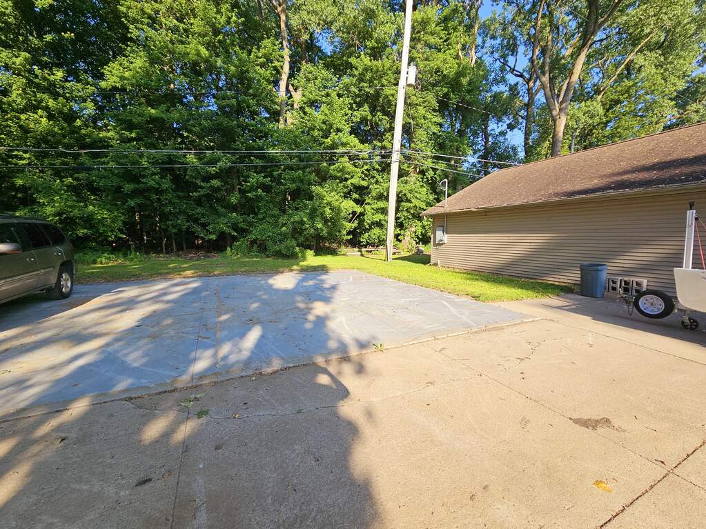 3393 Round Lake Highway, Manitou Beach, MI 49253 | MLS# 25058587 ...