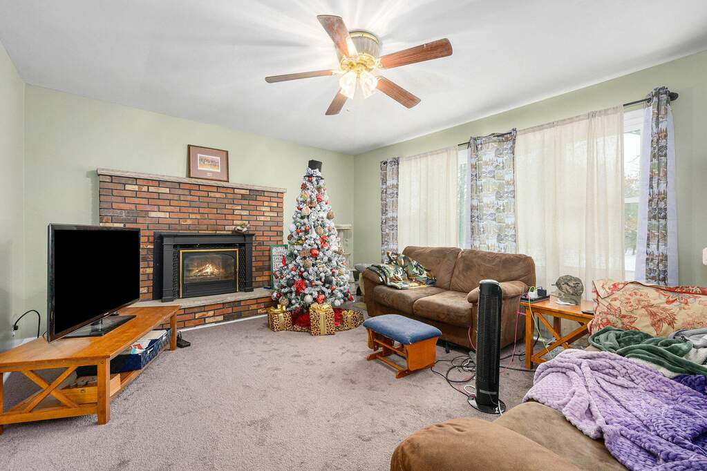 47404 Red Arrow Highway, Lawrence, MI 49064 | MLS# 25061636 ...