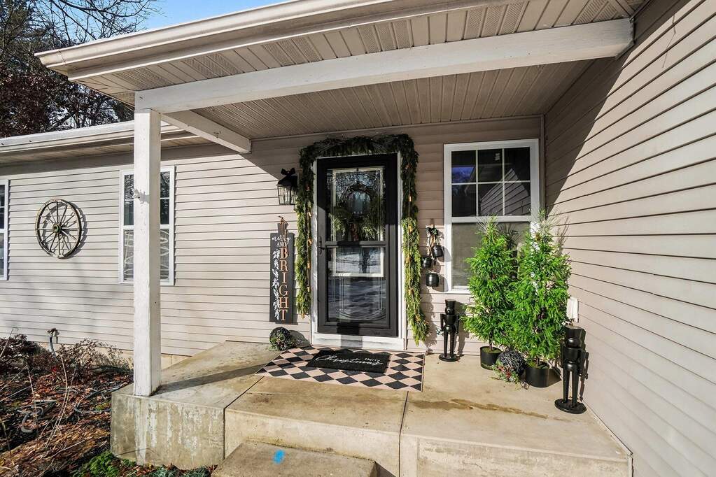 3230 Sarah Circle, Twin Lake, MI 49457 | MLS# 26000081 | @properties SW ...