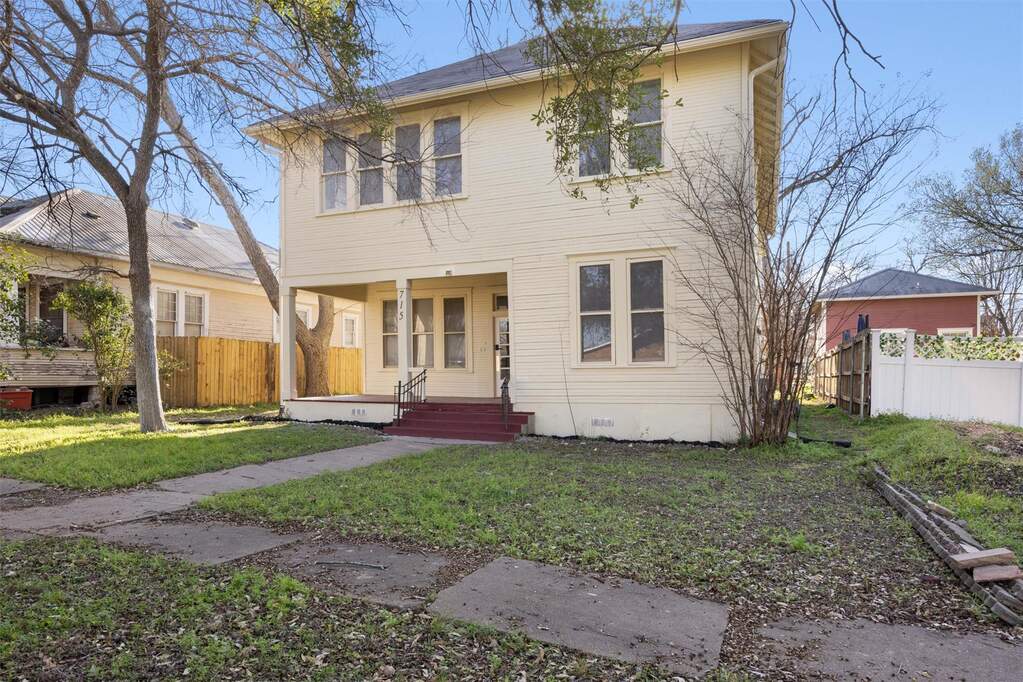 715 Porter St #1, Taylor, TX 76574 | MLS# 1323440 | @properties lone ...