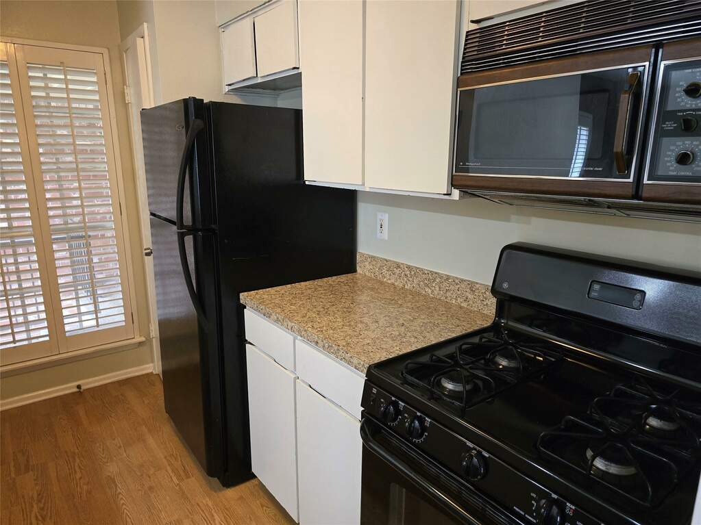 7920 Rockwood Ln #239, Austin, TX 78757 | MLS# 1393632 | @properties ...