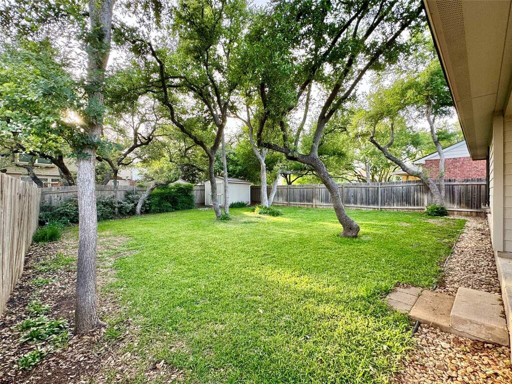 1313 Horseshoe Ranch Dr, Leander, TX 78641 | MLS# 1424840 | @properties ...