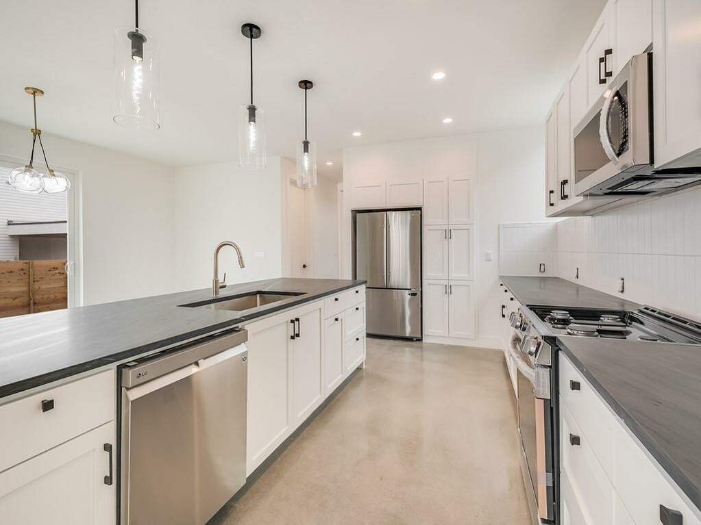 7004 Bennett Ave #1, Austin, TX 78752 | MLS# 1488676 | @properties lone ...