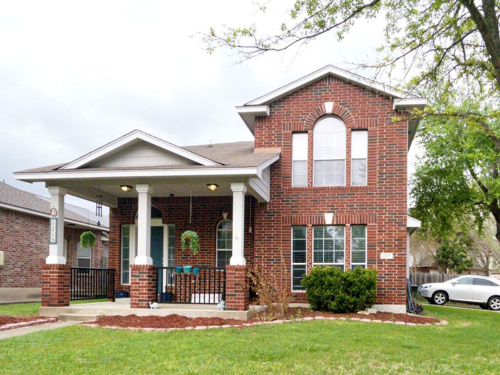 11409 Jim Thorpe Ln, Austin, TX 78748 | MLS# 1507415 | @properties lone ...