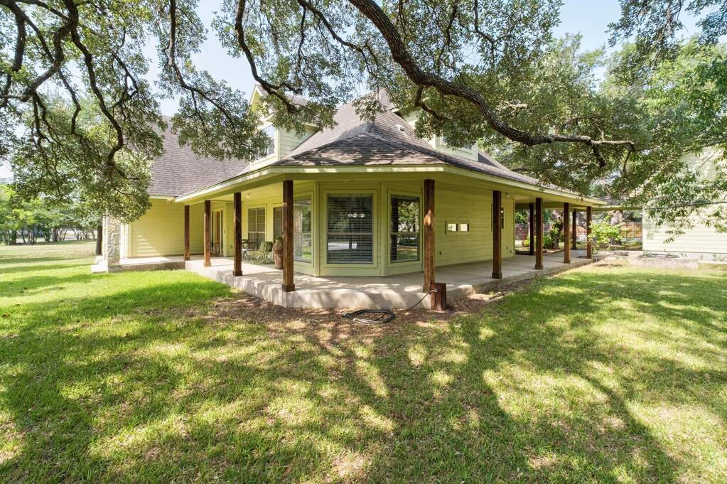 400 S Sledge St, Kyle, TX 78640 | MLS# 1803646 | @properties lone star ...