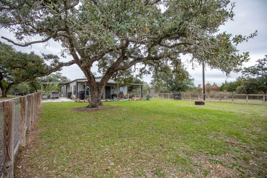 2610 County Road 419, Yoakum, TX 77995 | MLS# 1975585 | @properties Dallas