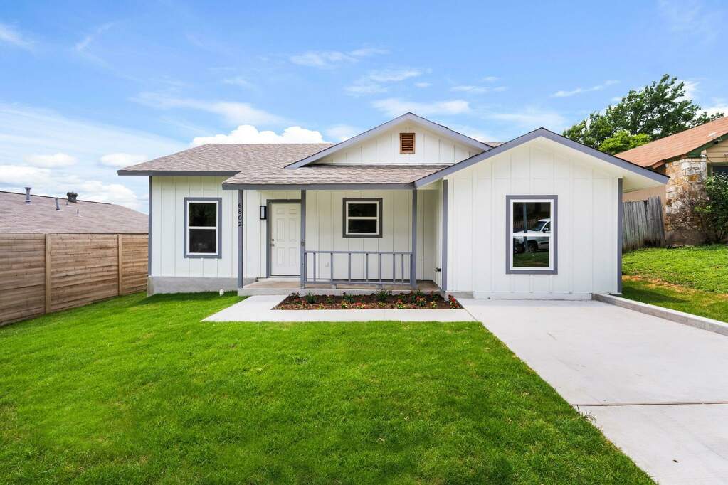 6802 Pondsdale Ln, Austin, TX 78724 | MLS# 2041004 | @properties lone ...