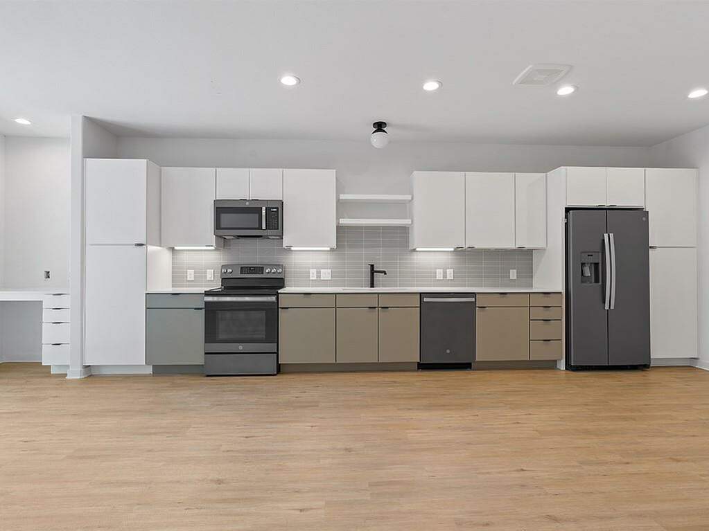 100 W Mockingbird Ln #204, Austin, TX 78745 | MLS# 2244568 ...