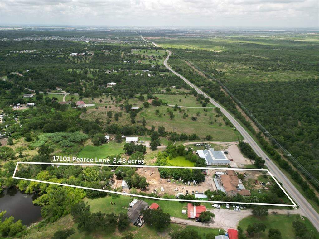 17101 Pearce Ln, Del Valle, TX 78617 | MLS# 2291701 | @properties lone ...