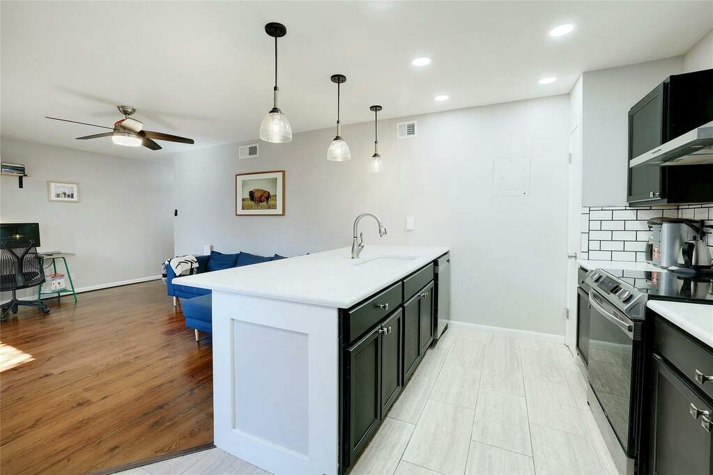 2600 Penny Ln #105, Austin, TX 78757 | MLS# 3138140 | @properties Dallas