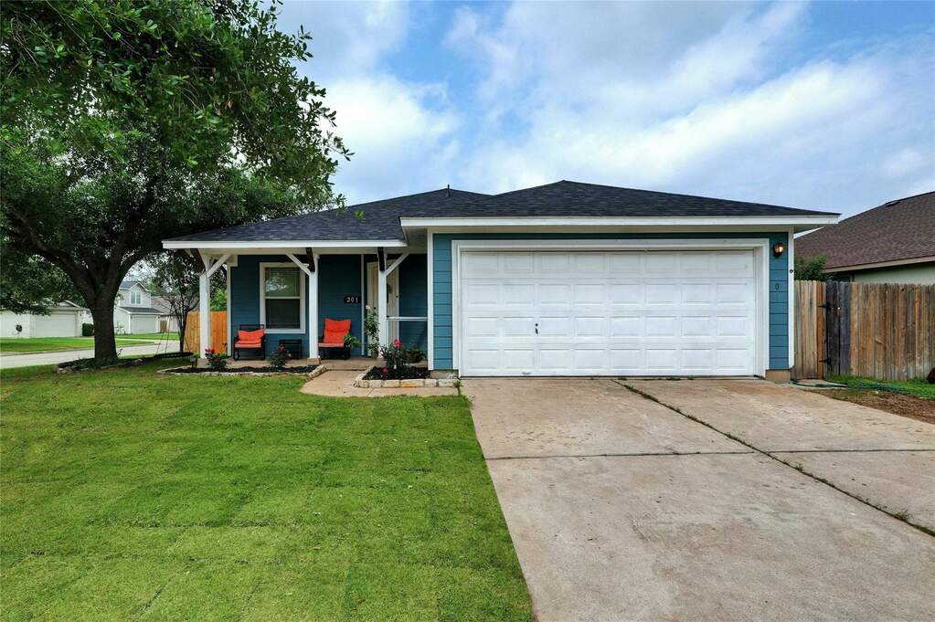 201 Madison Ln, Hutto, TX 78634 | MLS# 3175933 | @properties lone star ...