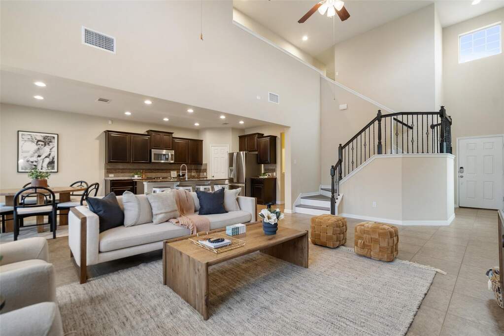 10148 Wading Pool Path, Austin, TX 78748 | MLS# 3218965 | @properties ...