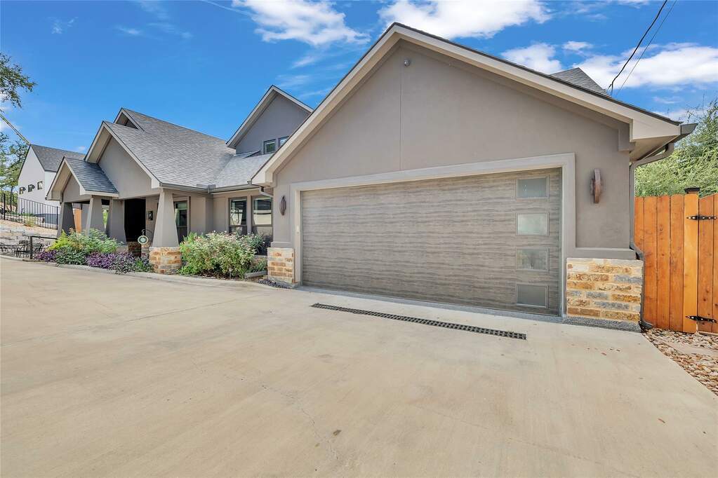 12513 Cedar St, Austin, TX 78732 | MLS# 3322164 | @properties lone star ...