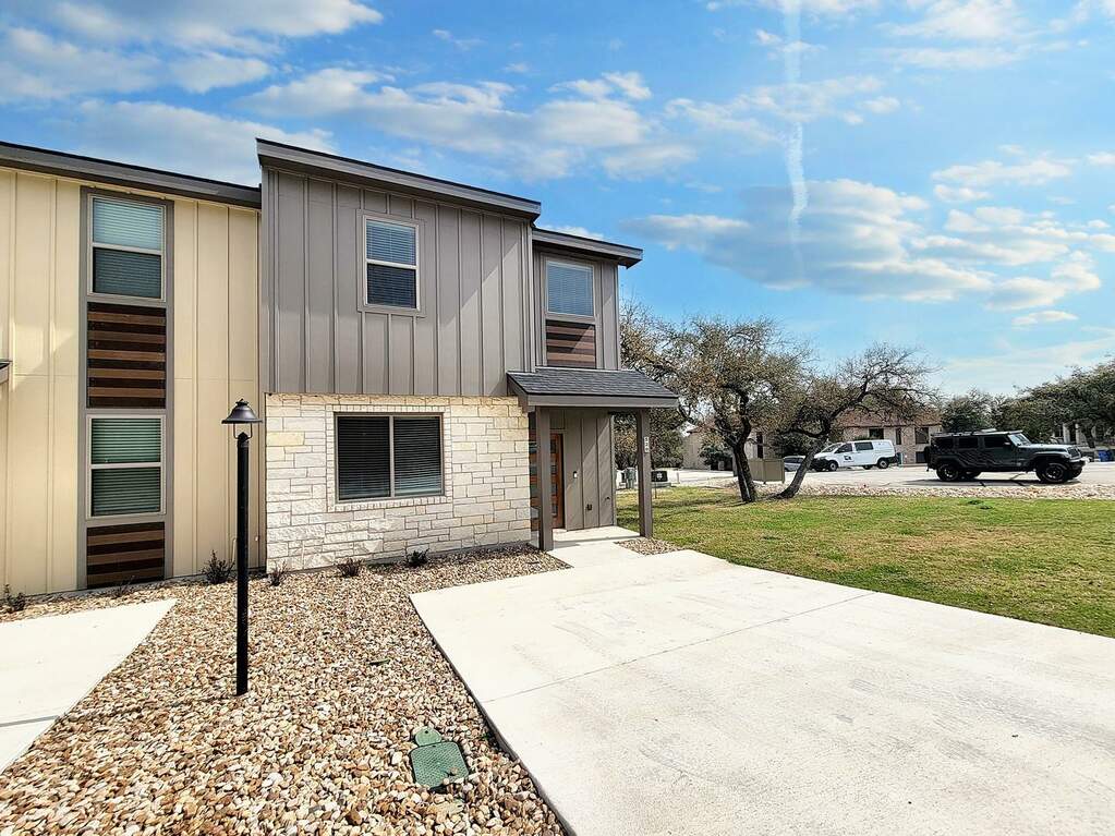 528 Palmer Dr, Point Venture, TX 78645 | MLS# 3596508 | @properties Dallas