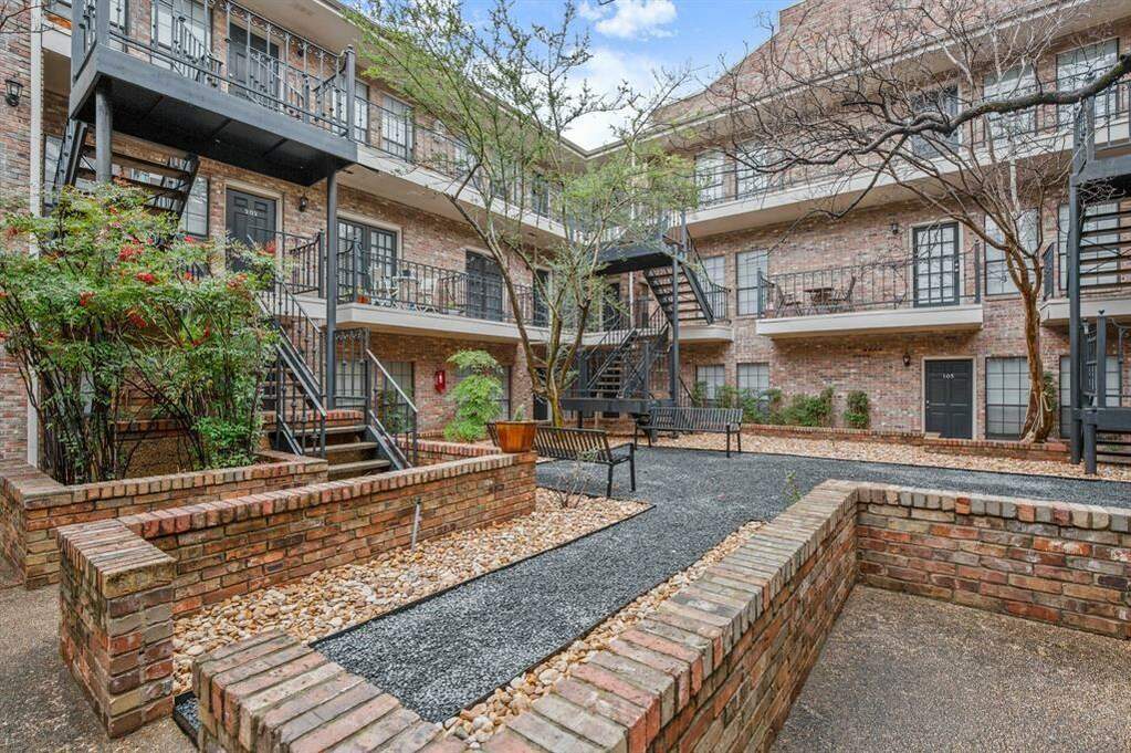 2801 Rio Grande St #109, Austin, TX 78705 | MLS# 4482451 | @properties ...