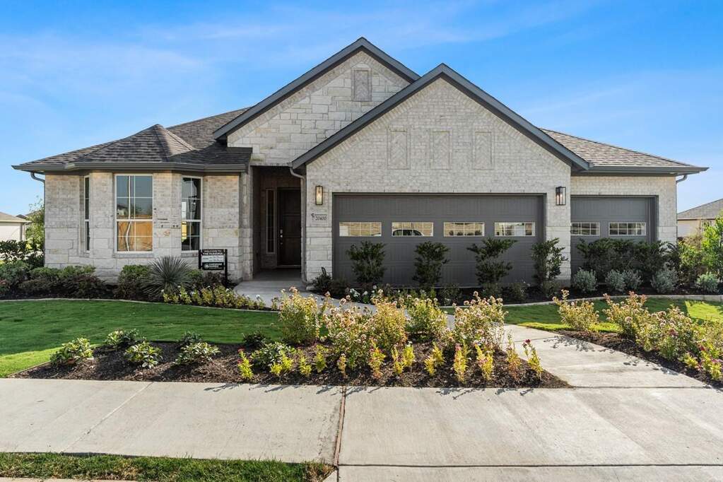 20400 Stelfox St, Manor, TX 78653 | MLS# 4850924 | @properties lone ...