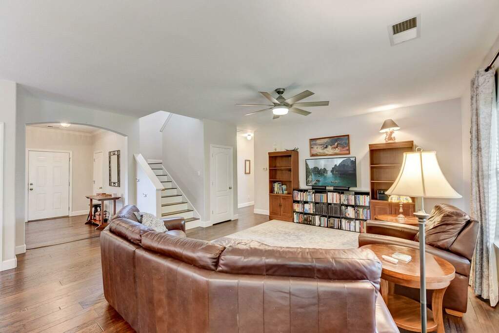 243 Tranquility Mtn, Buda, TX 78610 | MLS# 6201369 | @properties ...