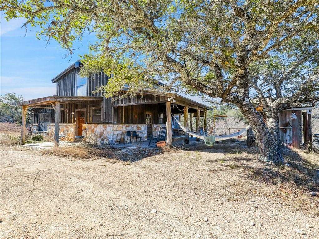956 Lost Acres Loop, Blanco, TX 78606 | MLS# 7041309 | @properties Dallas