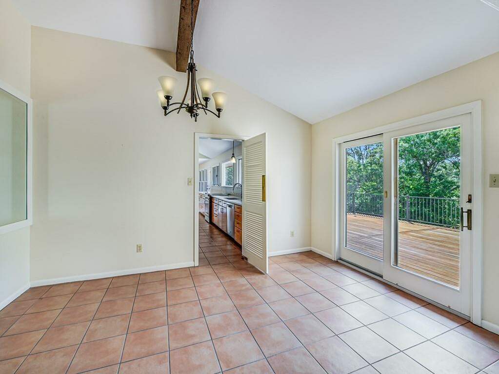 1107 Castle Ridge Rd, Austin, TX 78746 | MLS# 7083609 | @properties Dallas